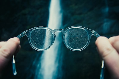 How I saw 'The Clear world' after many efforts | by Narcissus | Medium