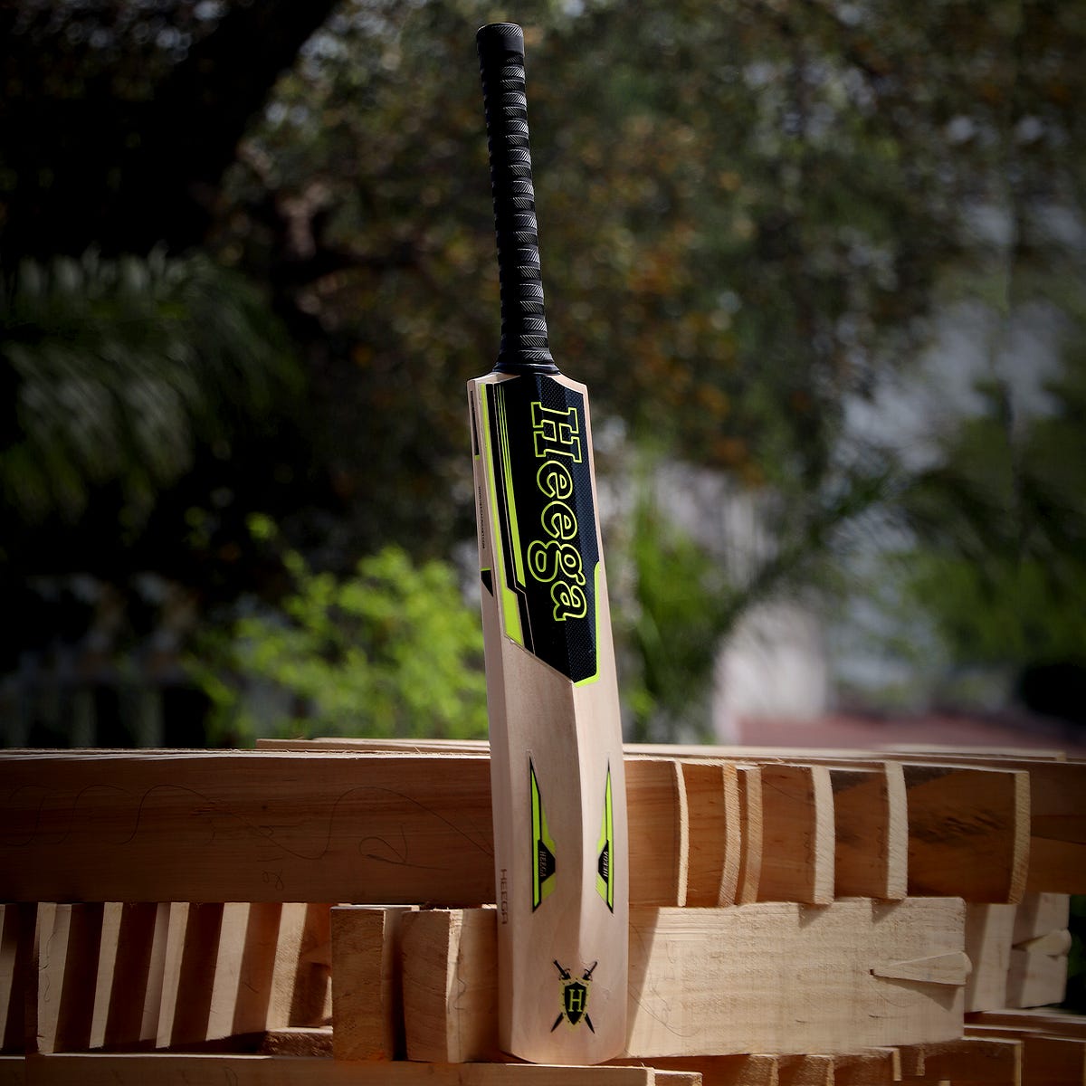 Is Kashmir Willow Bat a Good Choice ? | by Heega Sports | Medium