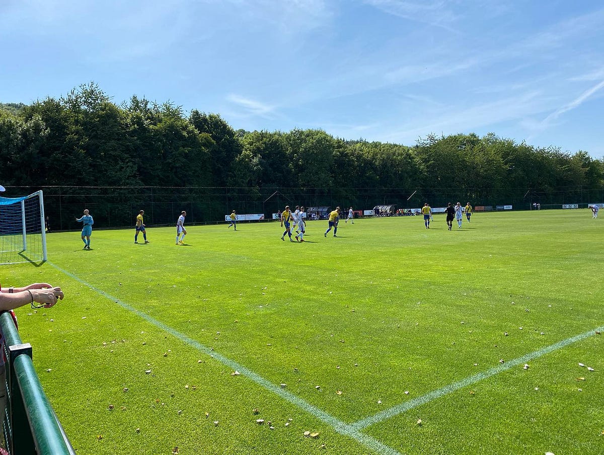 Dorking Wanderers Defeats Barry Town United, 2–0 | by Patrick Hollis ...