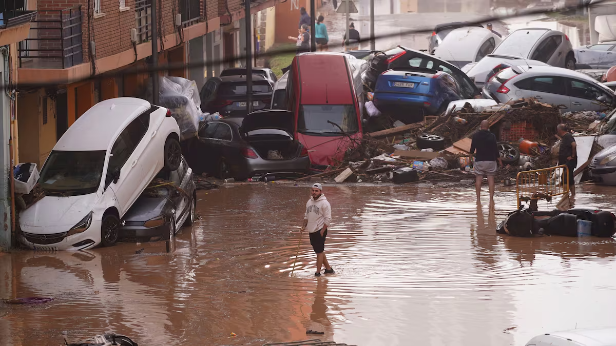 Day -1: The Calm Before the Valencia Storm – A Look at the DANA Flood ...