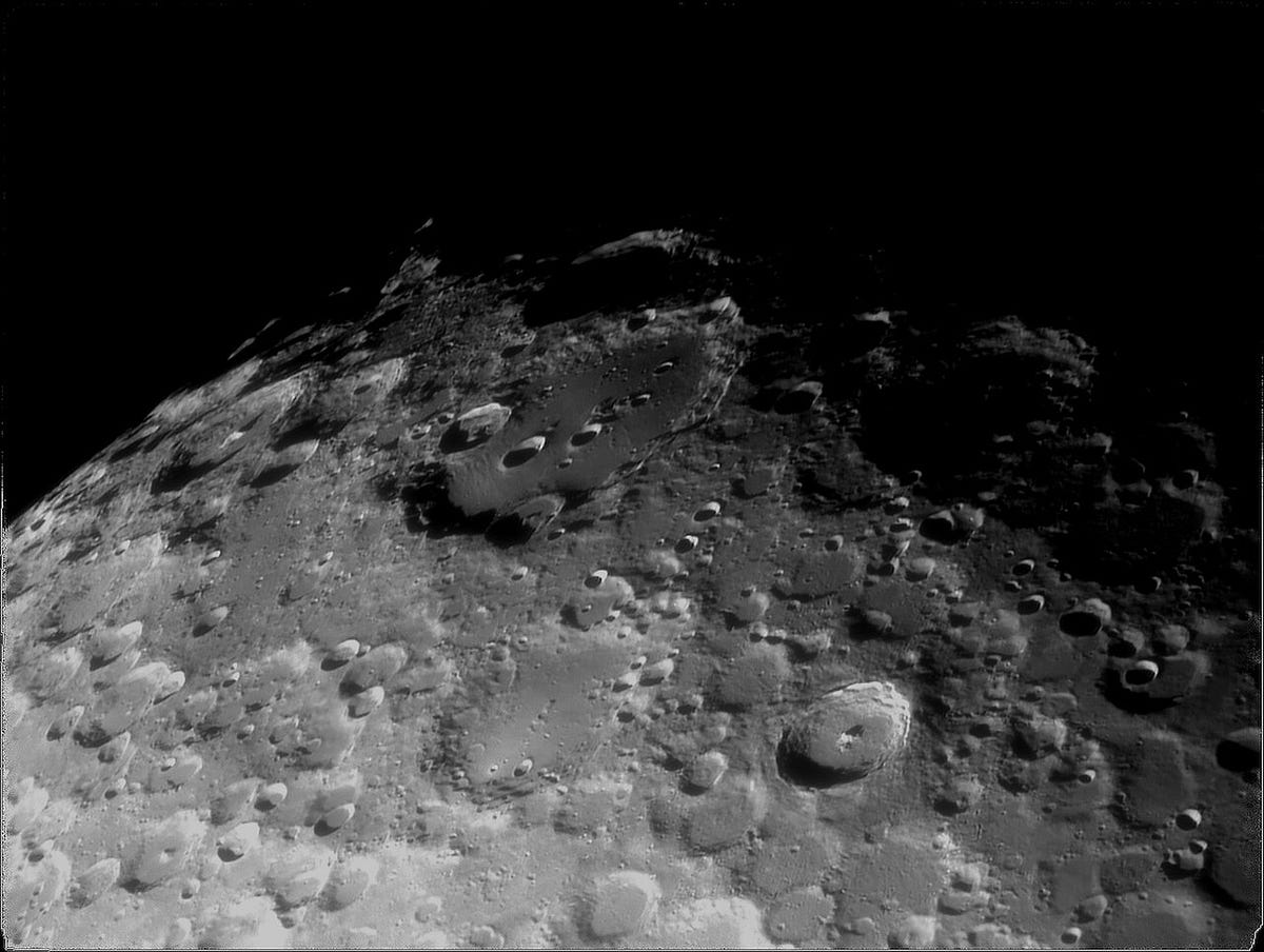 A new crater has appeared on the Moon. It is known how it was formed ...