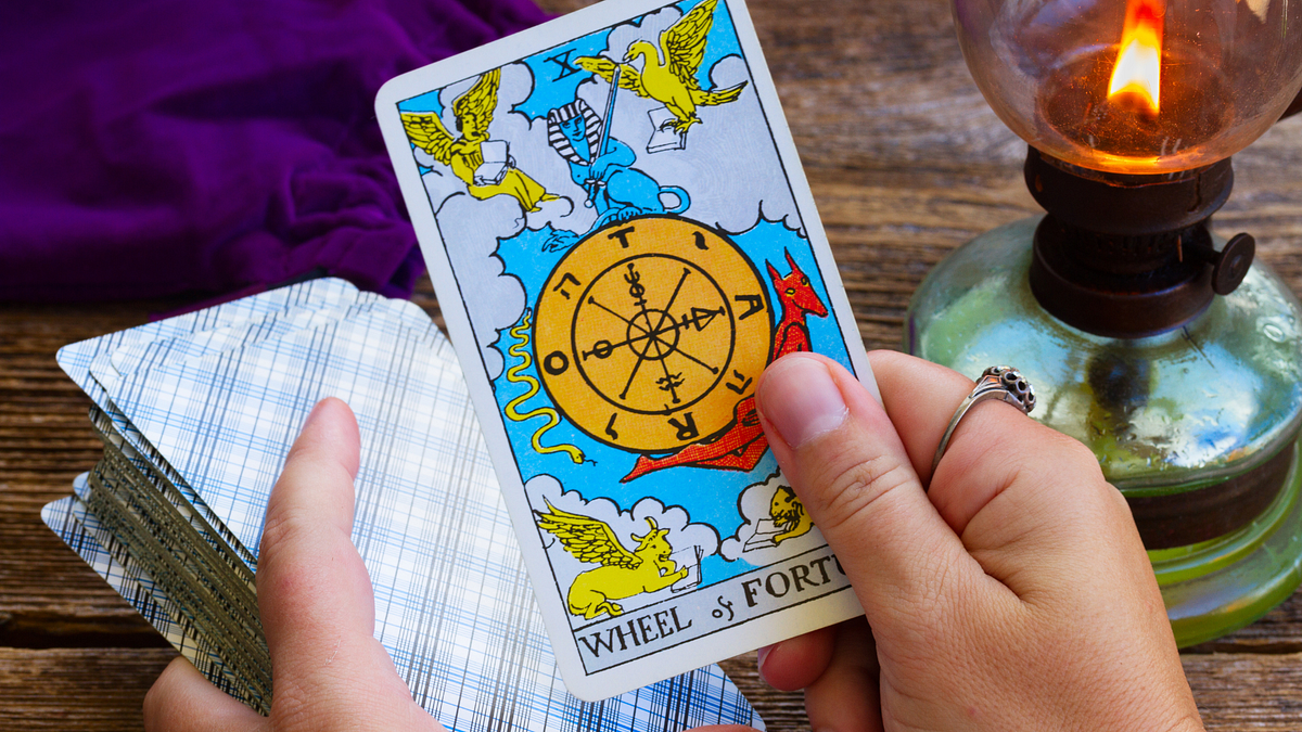 Unlocking Personal Growth with Tarot: A Journey to Self-Reflection and Empowerment | by Freyja ...