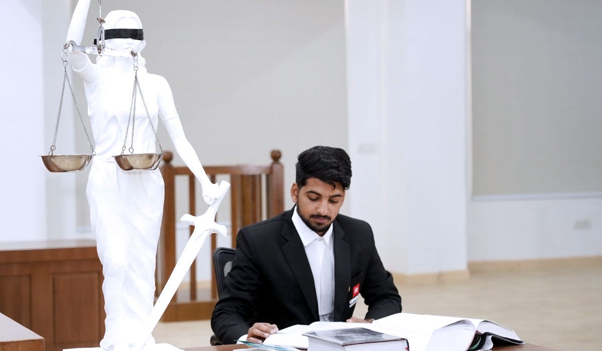 How to write good law assignments | by online assignment service | Medium