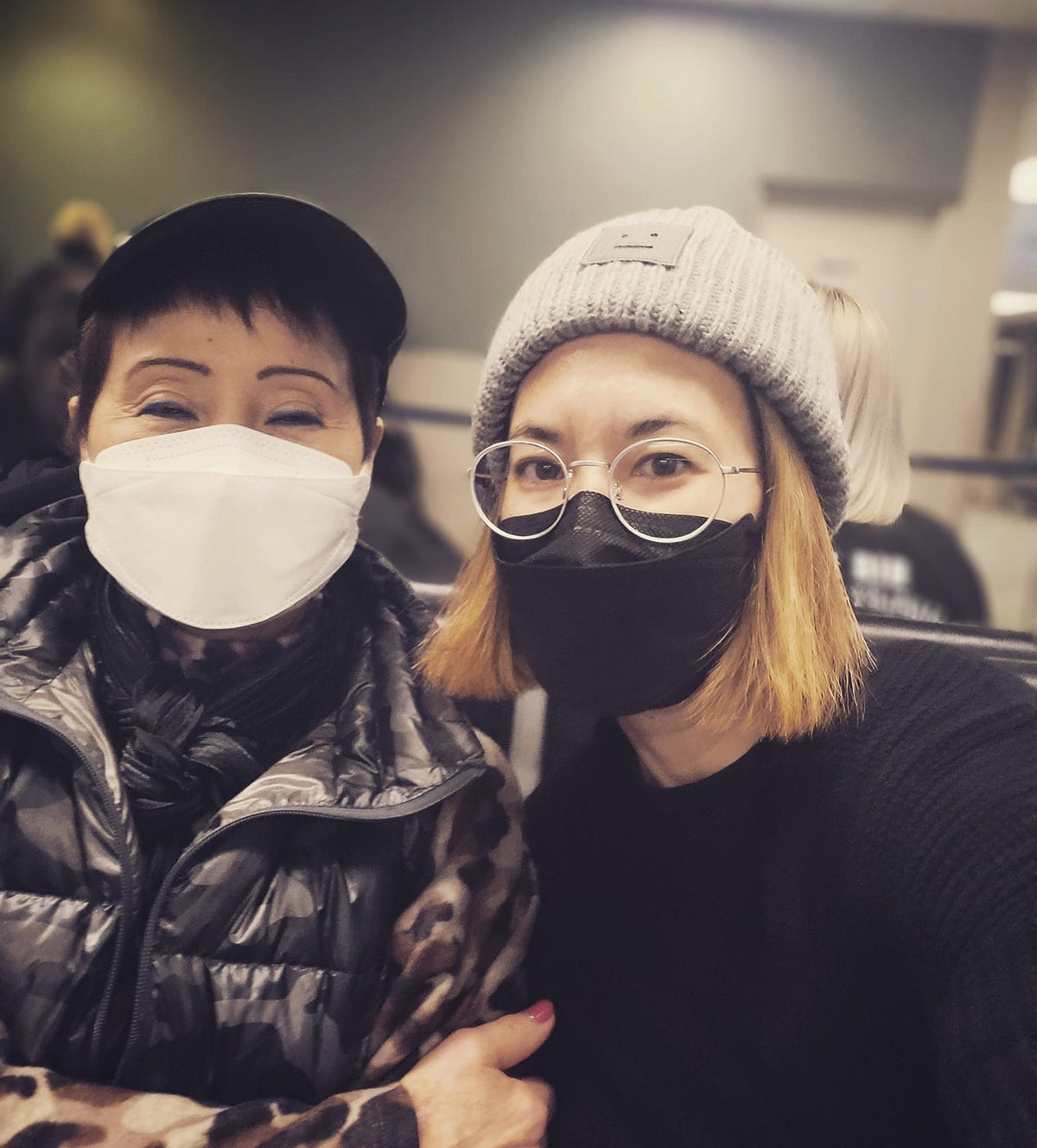 여행 Yeohaeng; Noun — travel, trip, traveling, journey, trek, expedition ...