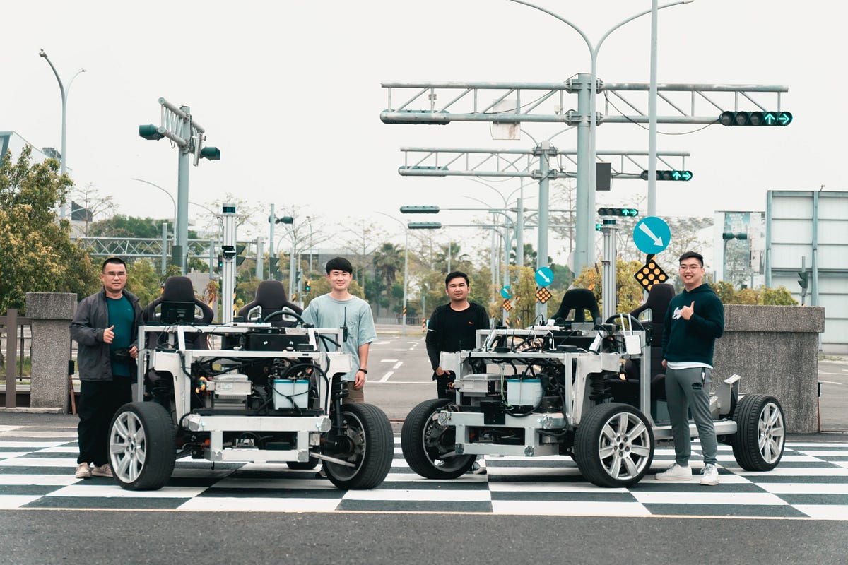 Implement Vehicle Platoon in Taiwan CAR Lab | by Chao Shun Cheng | Medium