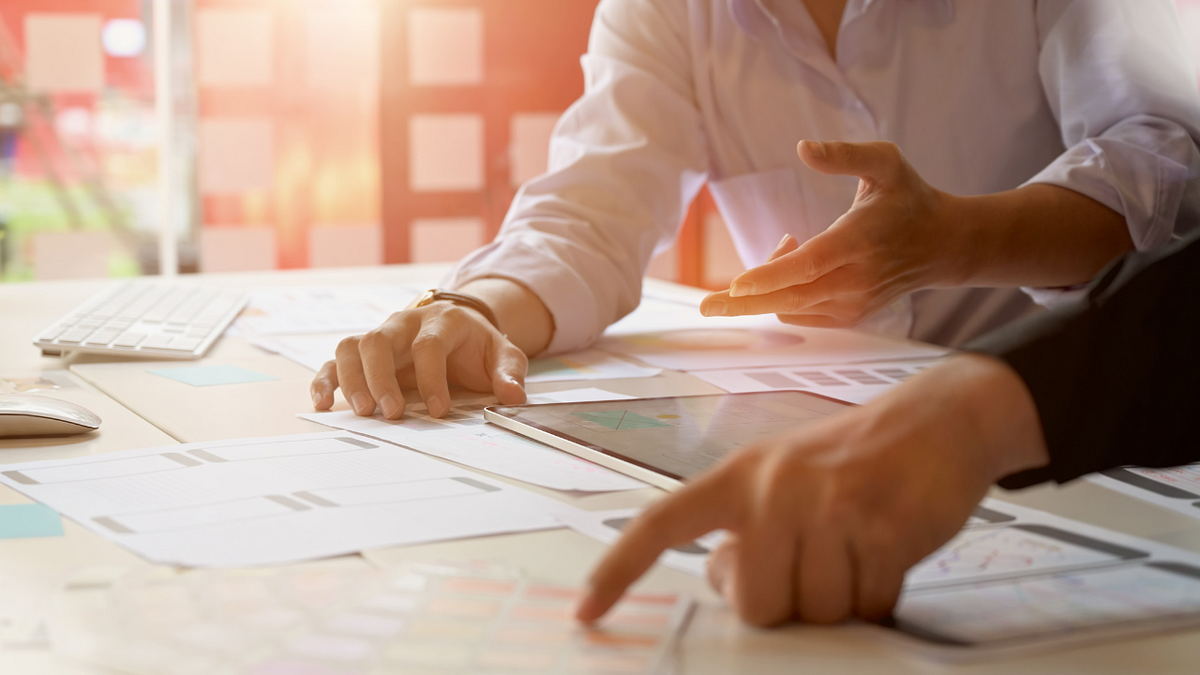 How to Write Business Plan Outline? Examples & Template | by Ivan Smith ...