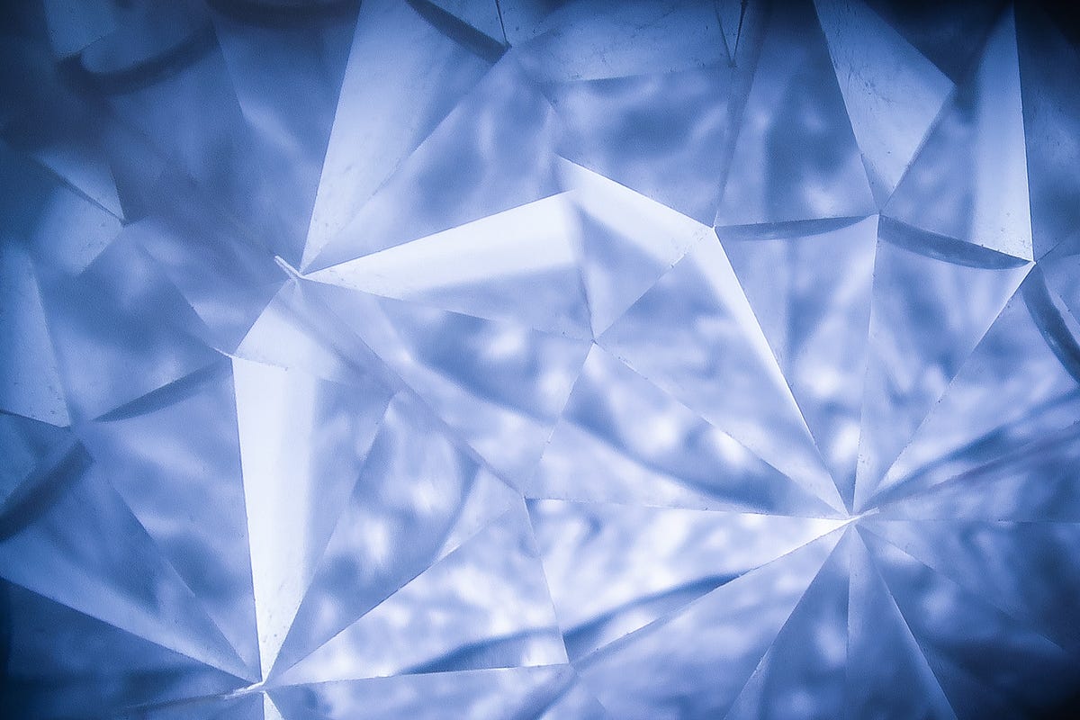The DMT dragon crystal — Diving Deeper | by High Dose Wisdom | High ...