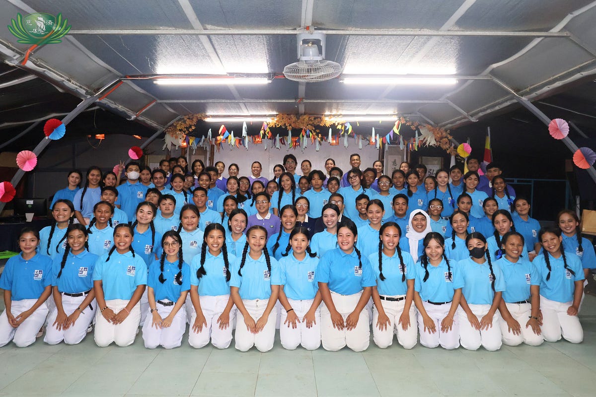 Humanity class inspires scholars to live with mindfulness and ...