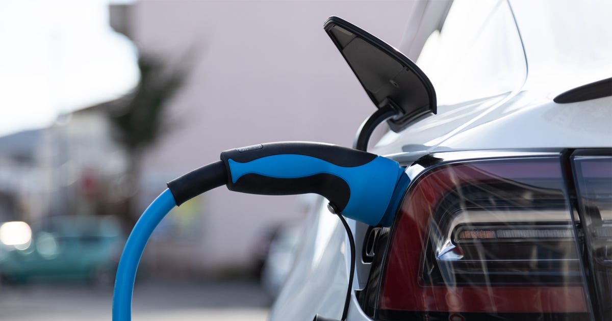 MPG Vs MPGe Why Fuel Economy Is Better With EVs By Rosalyn Jeffries