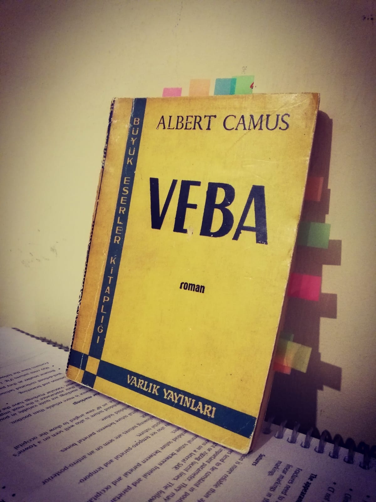 Veba / Albert Camus. Oran şehrindeki veba salgınının… | by MÜ Tıp ...