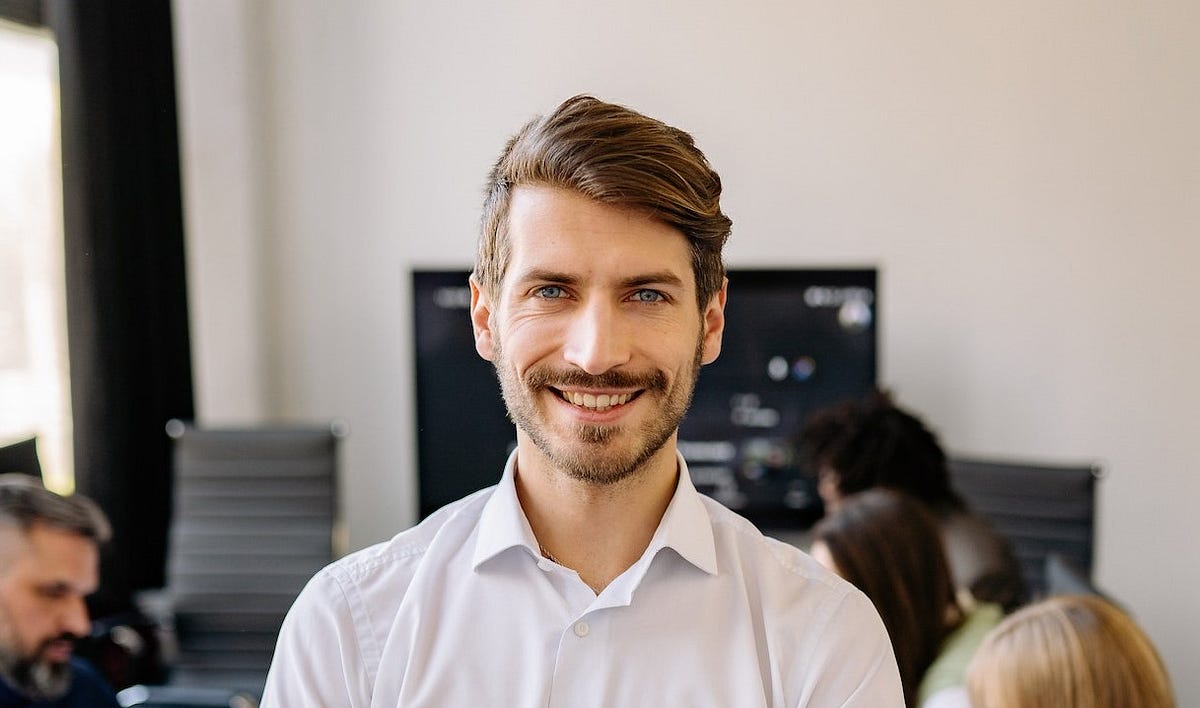 3 Things Rich Investors Are Watching to Know What Do With Their Money ...
