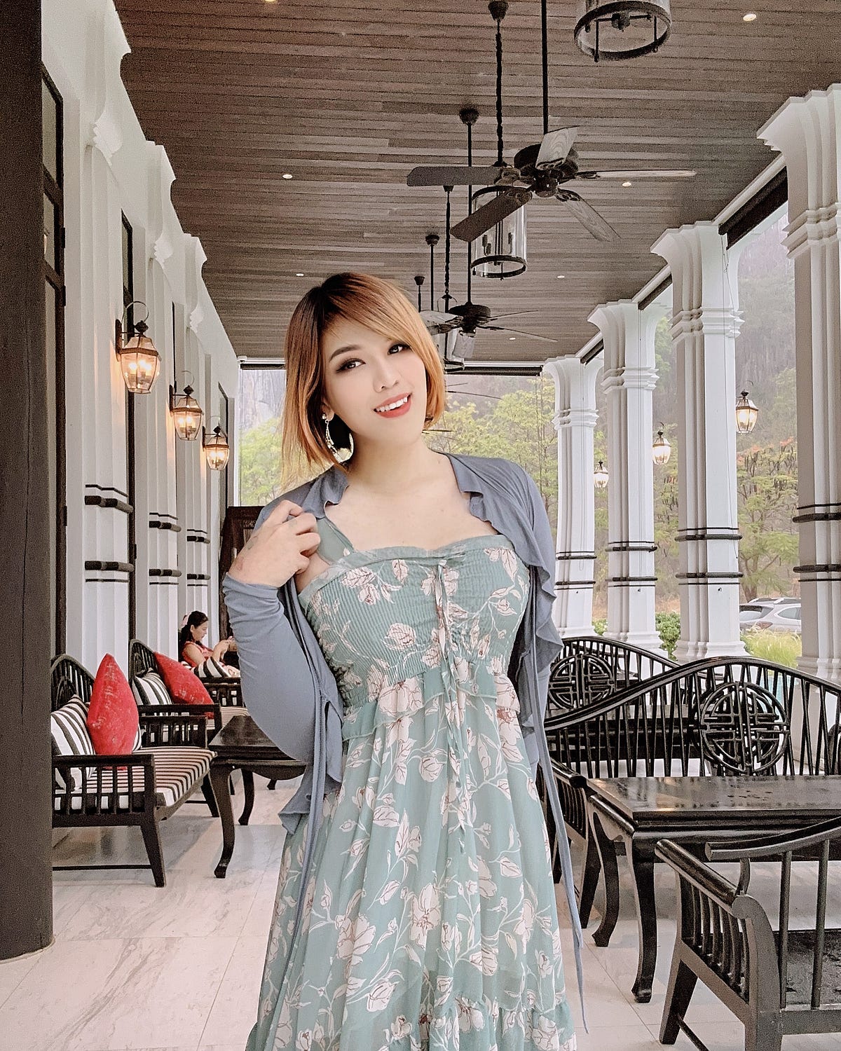 Sometime you have to write a love poem to yourself🩷 | by Mandi Ma⭐️ | Shadow Shines Stars | Medium