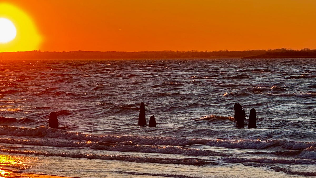 Growing Sunset, Growing Serenity: Join My 365-Day Peaceful Photo ...