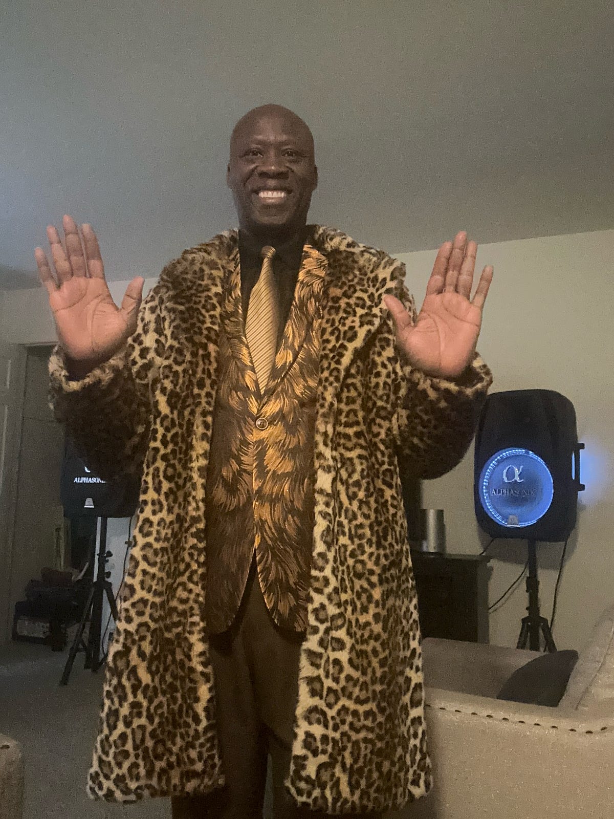 UNTIL YOU DATE A GENEROUS MAN, YOU WILL NEVER UNDERSTAND HOW MEN LOVE ...