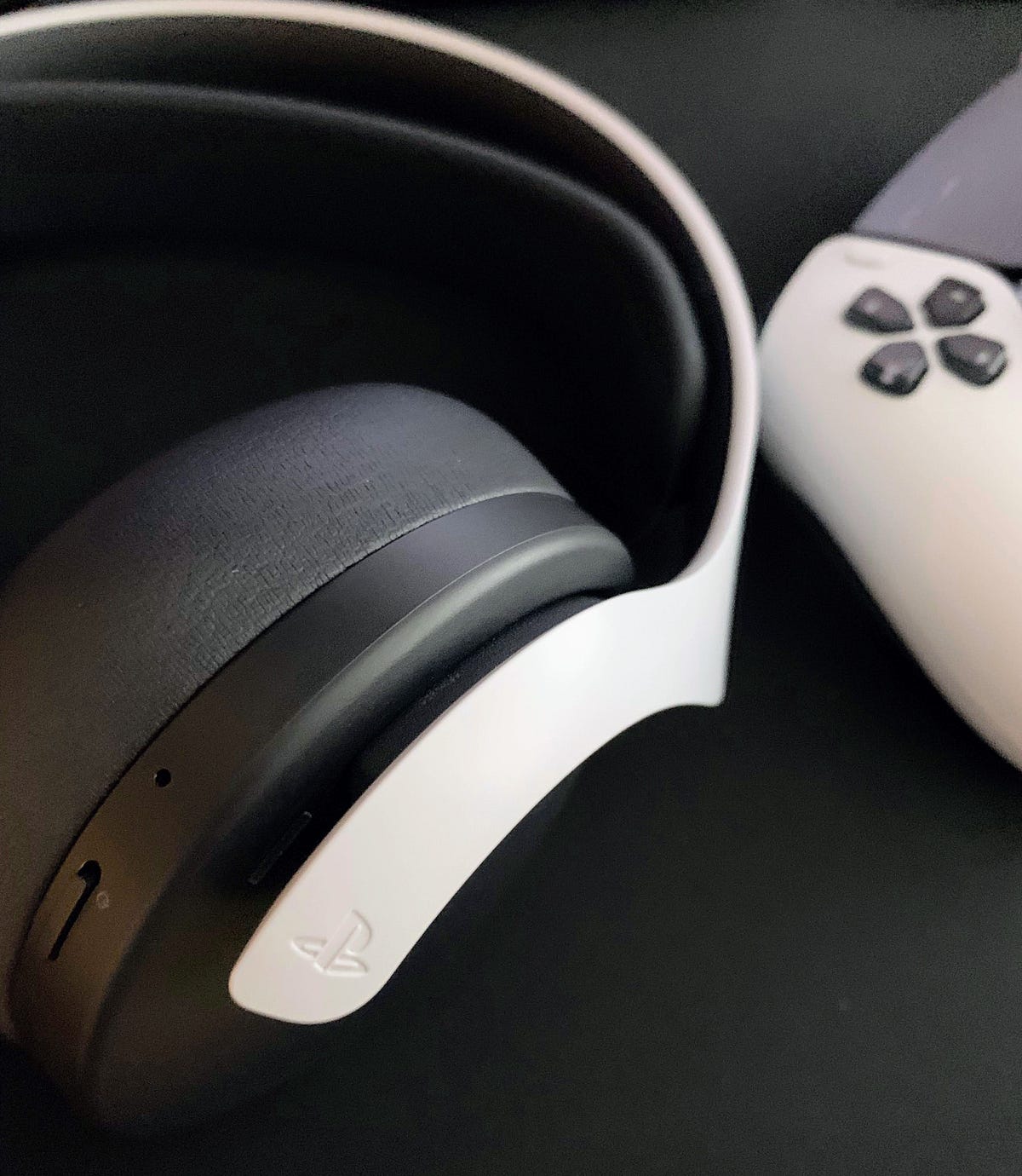 The Worst Gaming Headsets I Still Use Every Week | by Alex Rowe | Medium