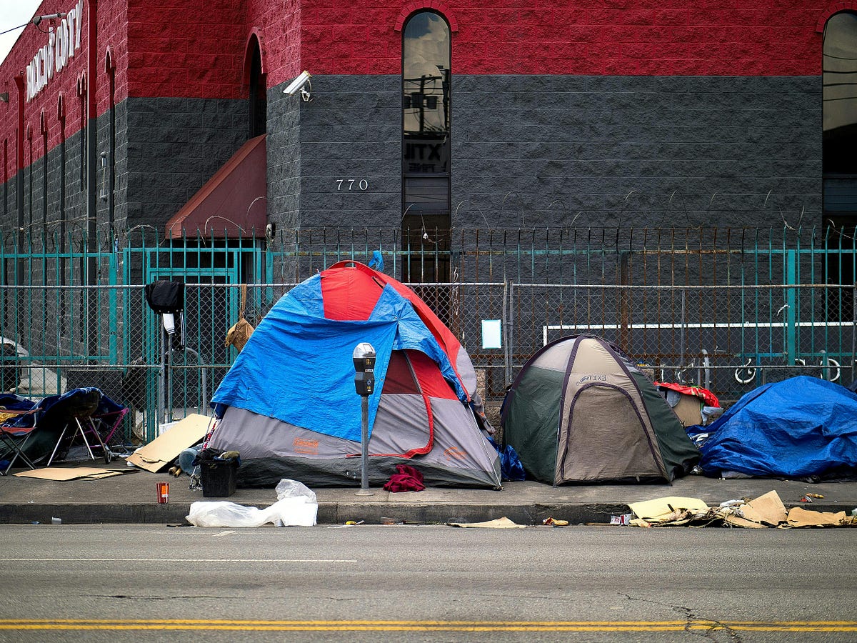 Homeless Love Makes a Big Difference | by Mike Sansone | Reaching ...