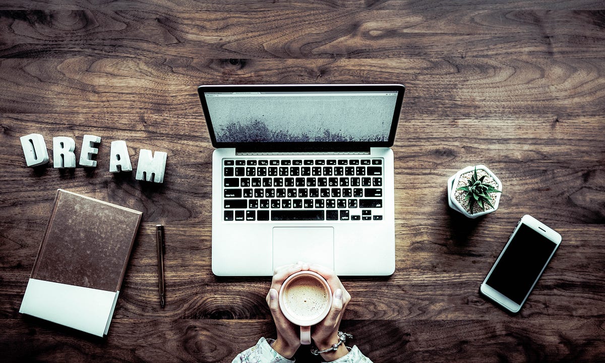 4 Blog Post Ideas for When your Mind’s Drawing a Blank | by Nicole ...