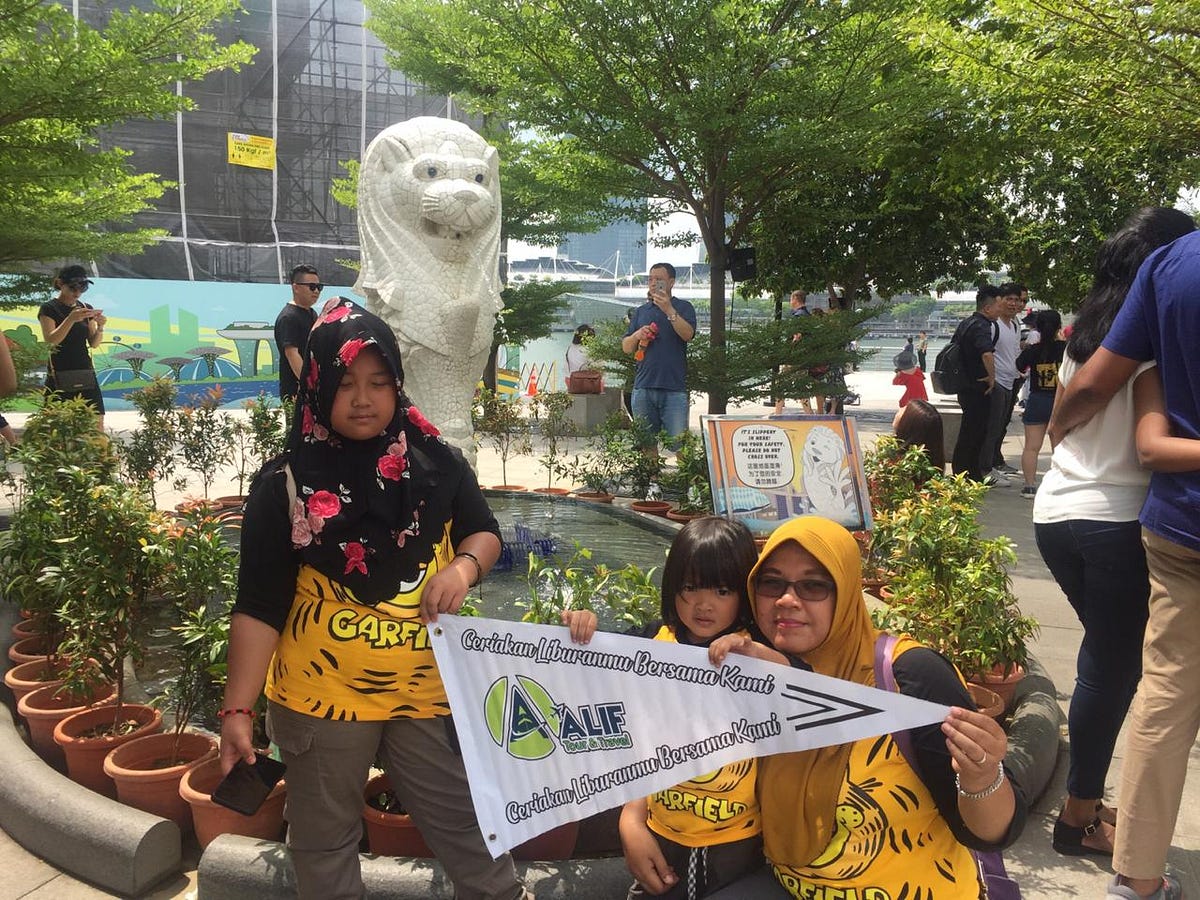 Alif Tour n Travel Sidoarjo — Melayani paket wisata Singapore 3 hari 2 ...