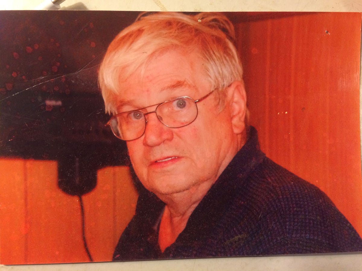 I LOVED CHARLIE. I miss Charlie Mouser who died 14 years… | by Ed ...