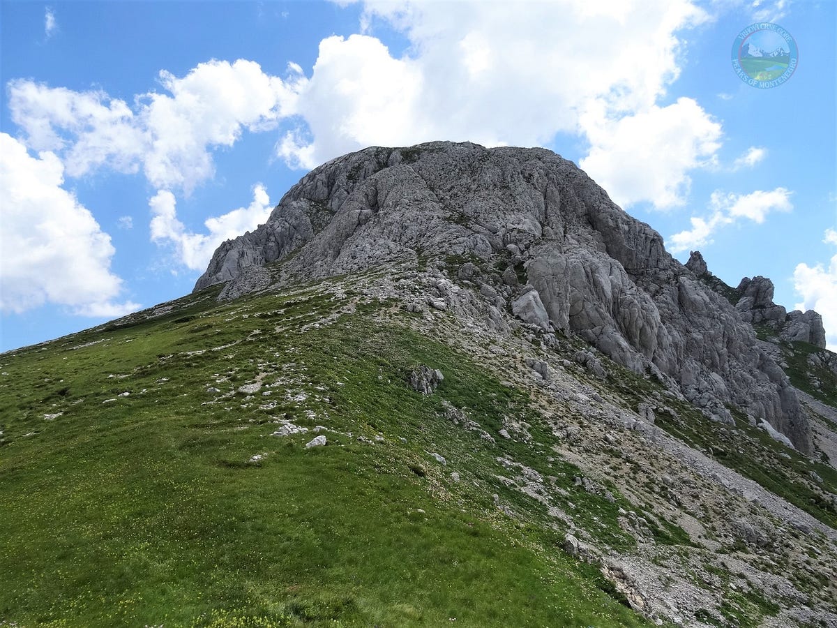 Bandijerna 2.409 mnm, Durmitor. Početak staze: 1.907 mnm, prevoj Sedlo ...