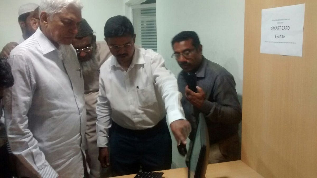 Palpap Chairman Introduces smart card-based automated E-Library @ The ...