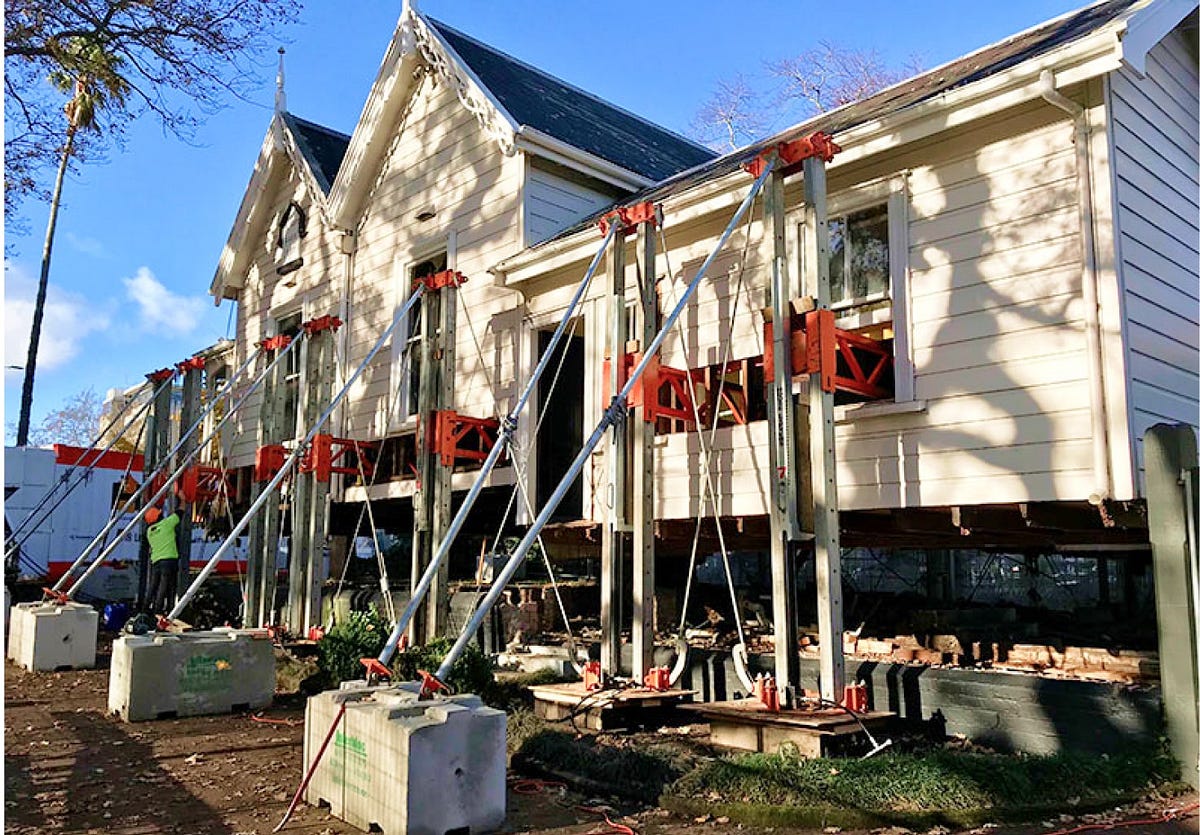 A Guide to House Lifting: What Every Homeowner Needs to Know | by House ...