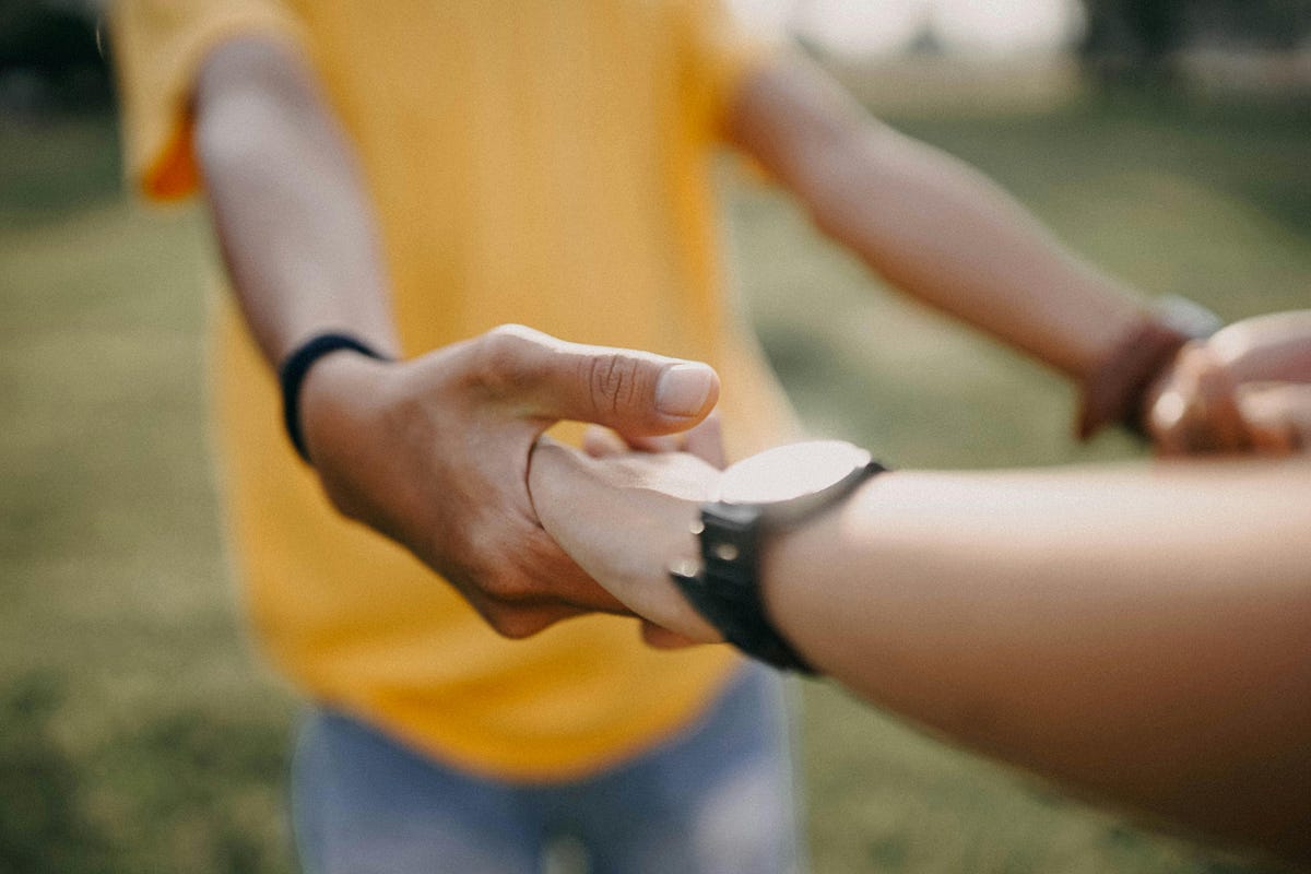 Letting go of people. Why on earth does it take so long? | by Emile Moerman | Long. Sweet. Valuable.