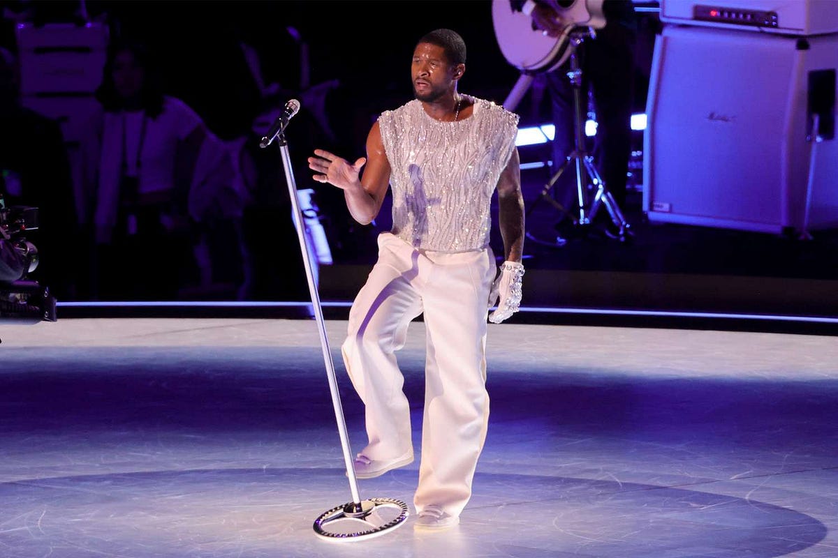 SuperBowel Halftime 2024: Usher’s Show, Hits, Misses, and Glittering ...