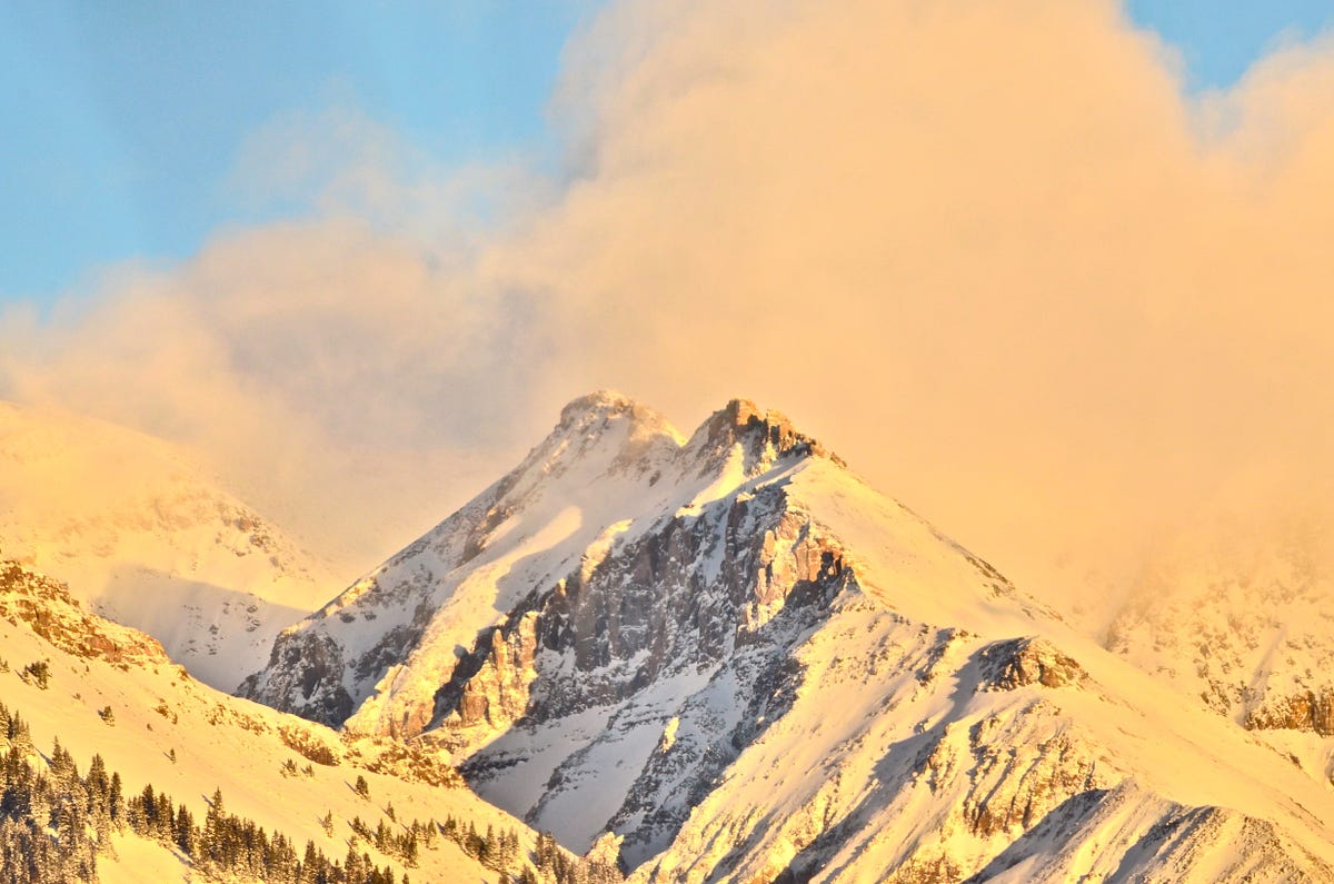 On Snowboarding and The Joy of the Subculture | by Jesse Carey | Medium