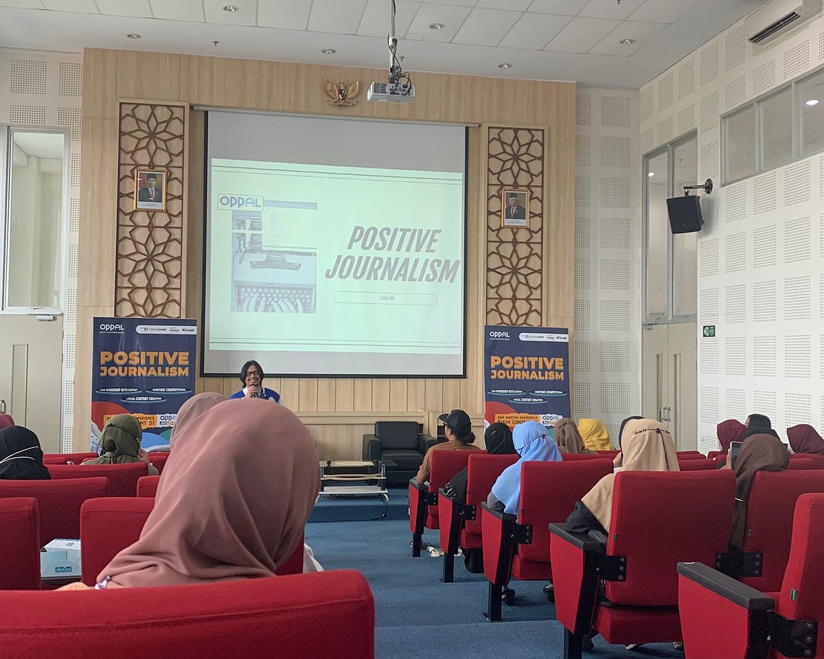 Berbagi Energi Positif dengan OPPAL Melalui Positive Journalism - Putri ...
