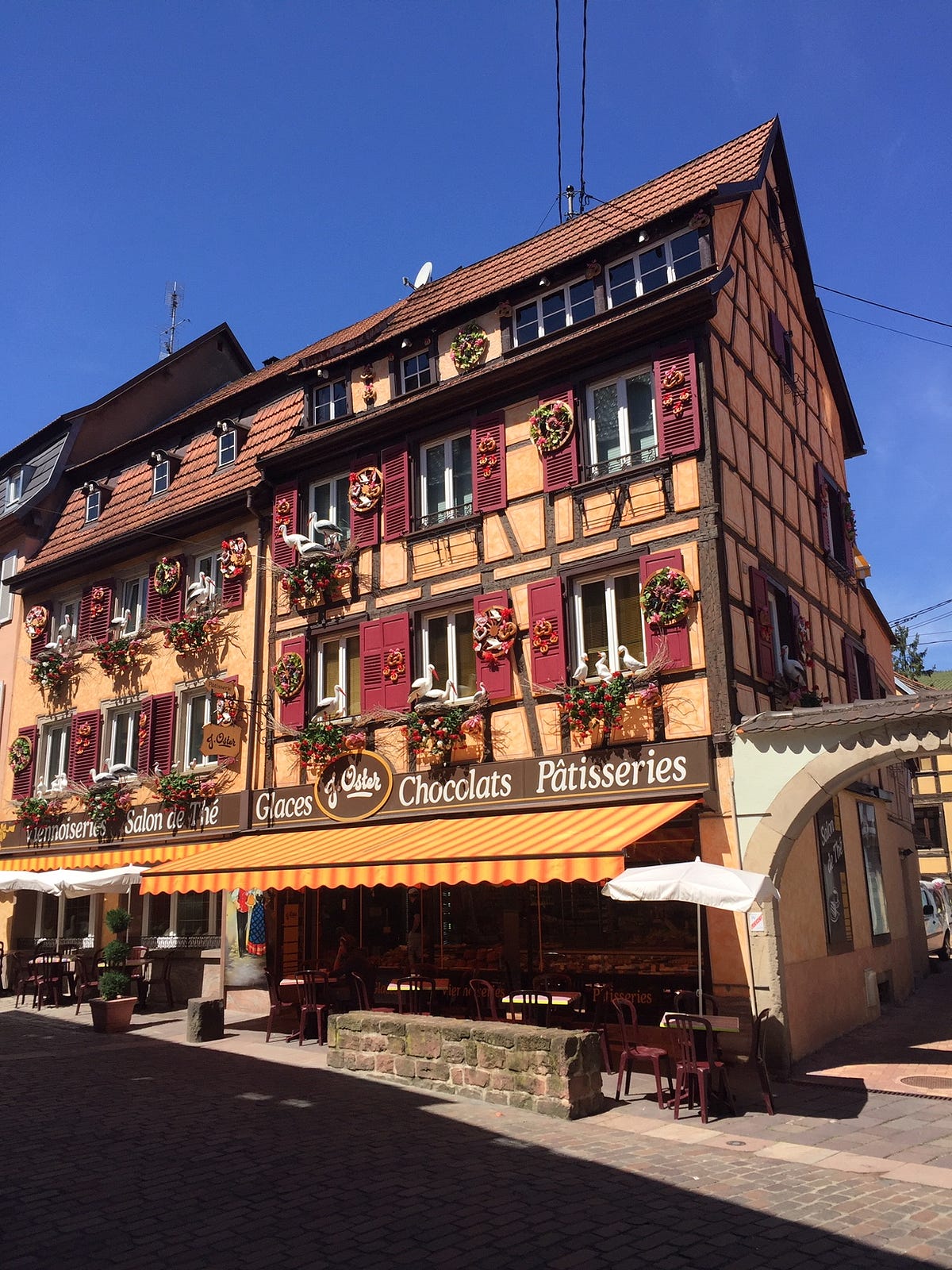 AUTHENTIC TOURISM EXPERIENCE. BEST TOURISM BOOK Hospitality and… | by ...