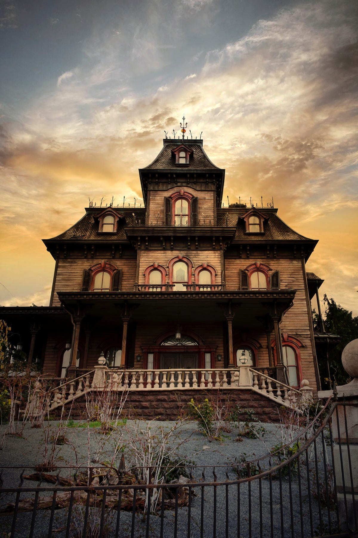 Are You Trapped Inside a Haunted House, or Do You Just Work in an ...