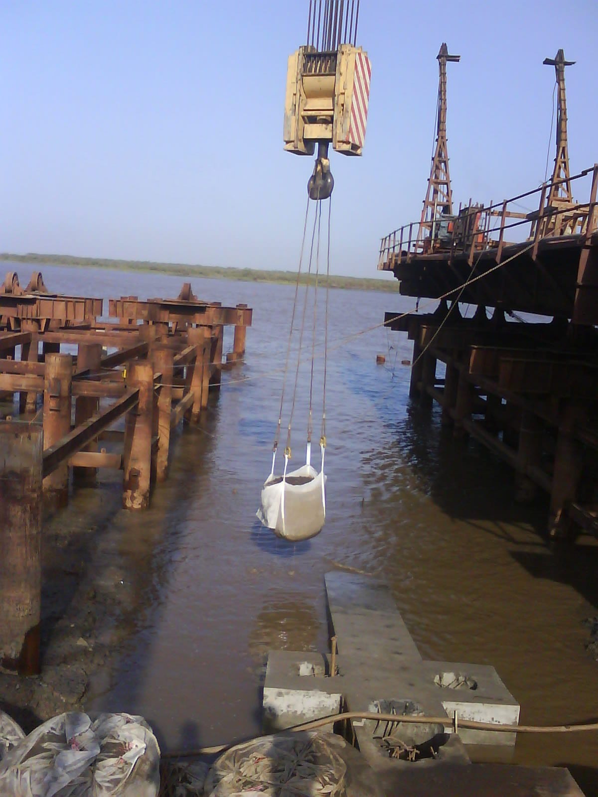 Effective Flood Prevention Technique — Geo Bags | by HiTechSpeciality ...