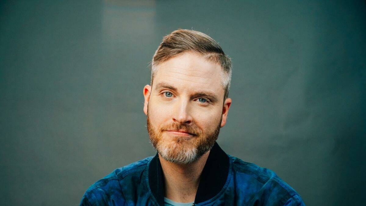 Youtube: the book from Sean Cannell | by Paula Cajaty | Medium