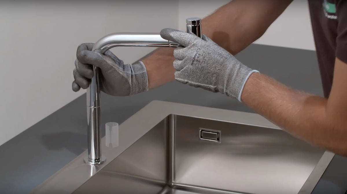 Don’t Let Plumbing Troubles Spoil Your Sleep | by K. Heng Plumbing | Medium