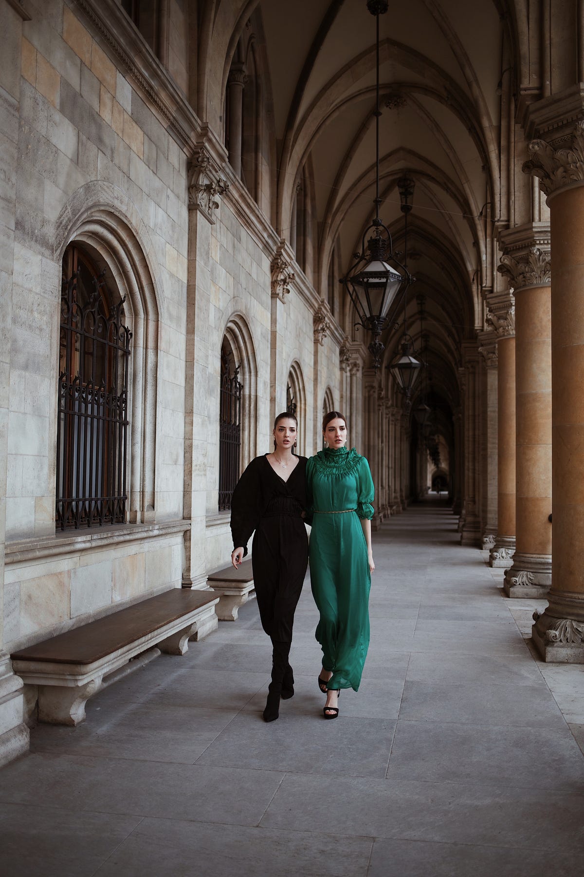COOL FACES OF BASTET NOIR: Meet Des&Jen, Austria’s hottest Instagram ...