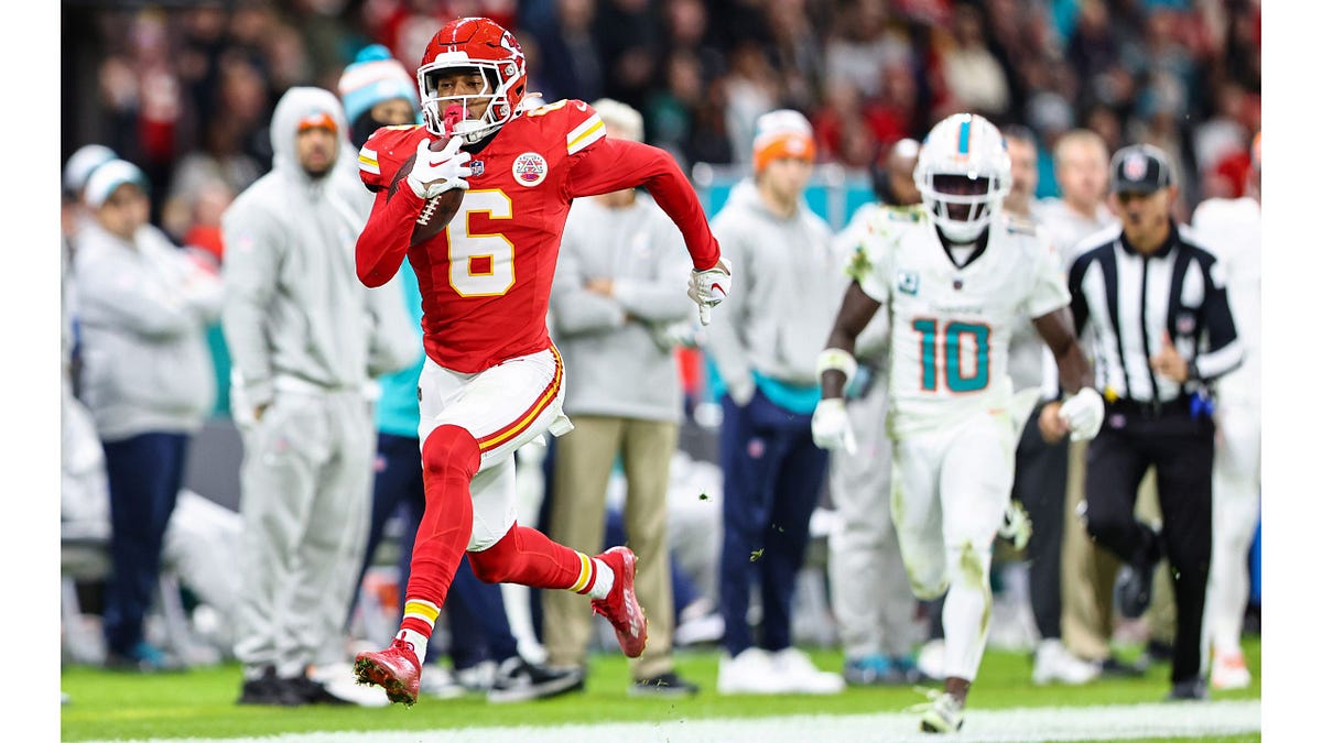 Ranking NFL Defenses. Taking a look at the best defenses for… | by Arua ...