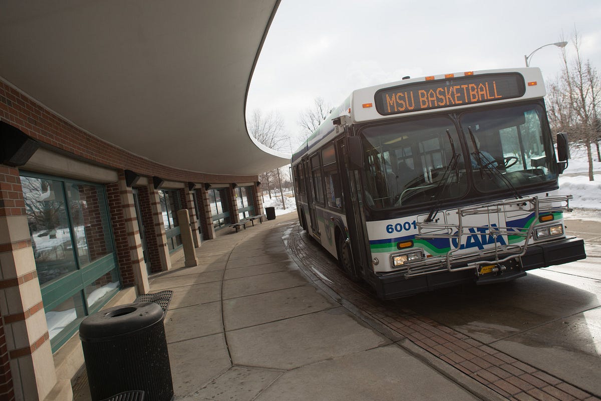 I sold my car and started taking the bus. Here are two big ways my life ...