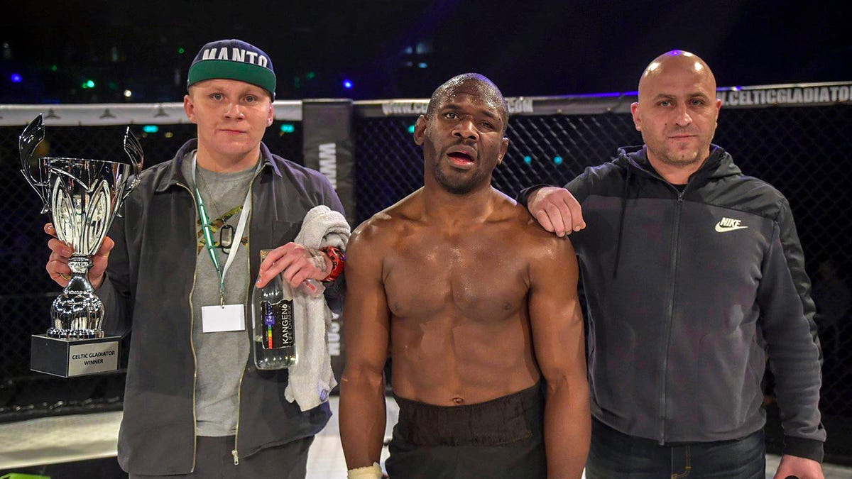 Shaun Lomas: The MMA journeyman with a love for hamster racing | by ...