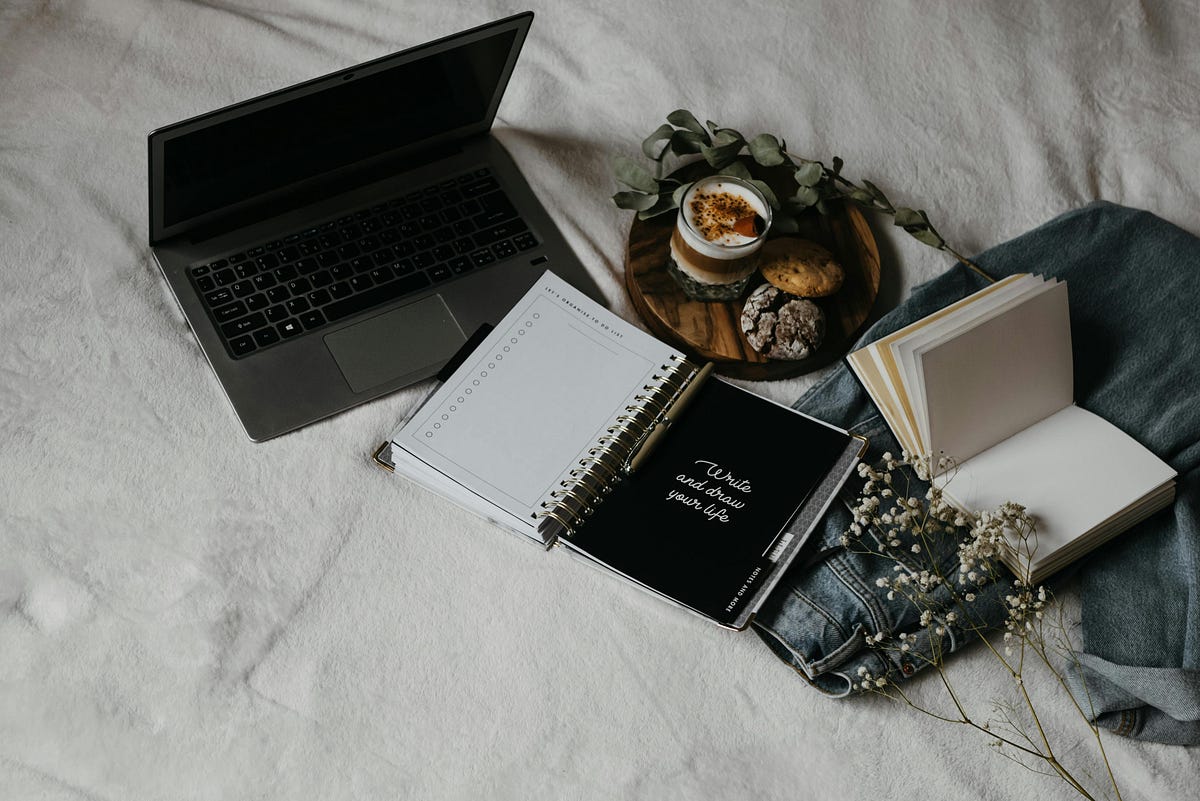 Digital Product Starter Guide: How to Make Your First Sale Fast ...