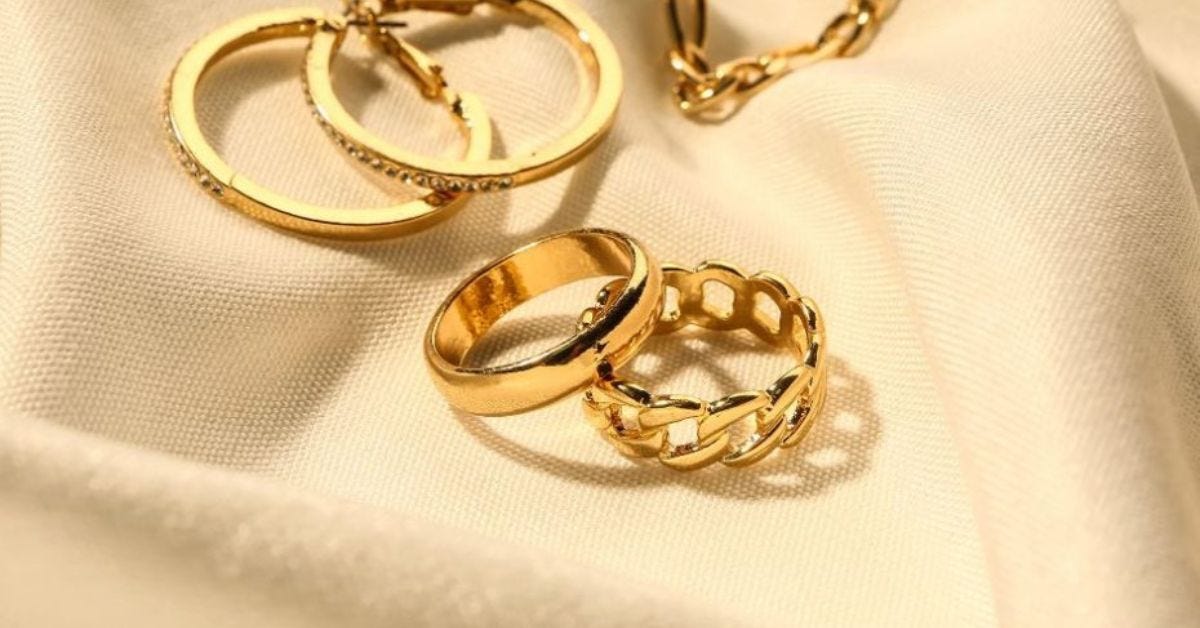 Selling Gold and Jewelry for Cash Made Simple | by Top Click Media ...
