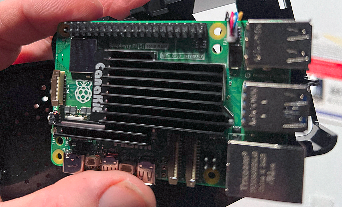 Running DeepSeek R1 on a Raspberry Pi | by Jeremy Morgan | Feb, 2025 | Generative AI