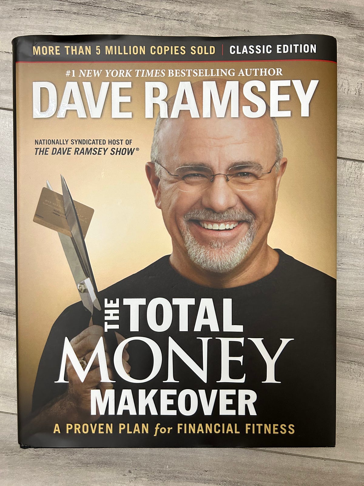 The total money makeover - A book by Dave Ramsey. A guide to get out of ...