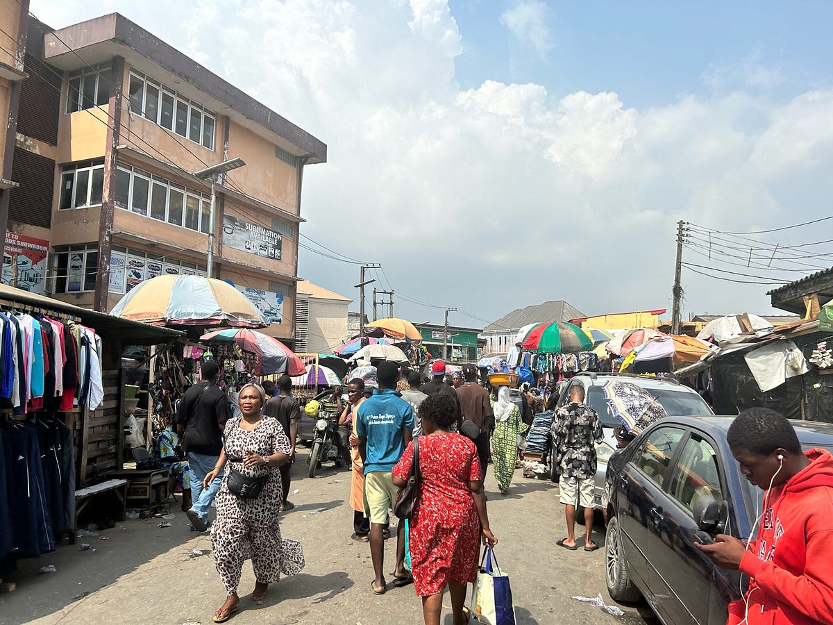 Soft Launching December in Lagos. Thrifting at Yaba Market; Women Only ...