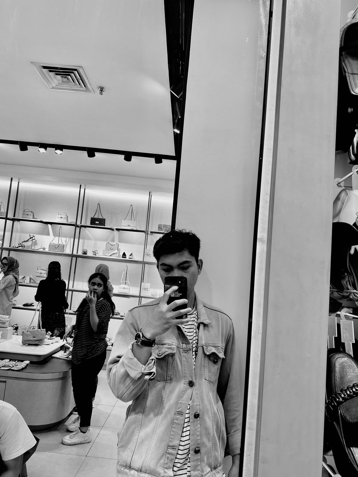 sebuah kisah Dvandva: lembar awal. - Fauzan ridho Athansyah - Medium