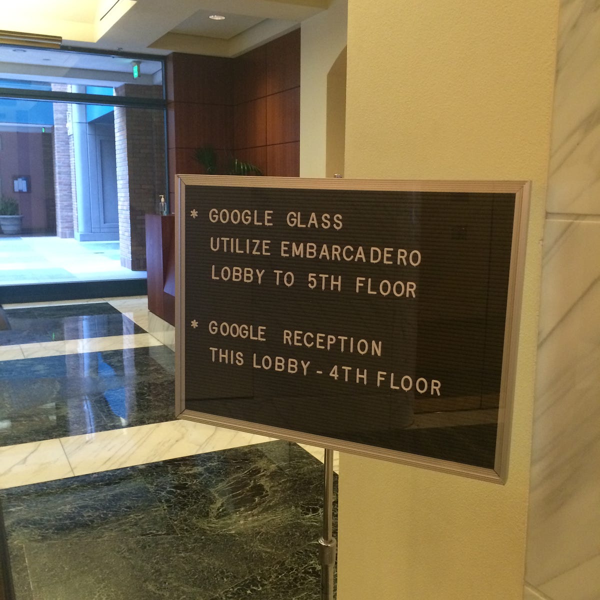 Google. The interactive Visual | by lehaye | Medium