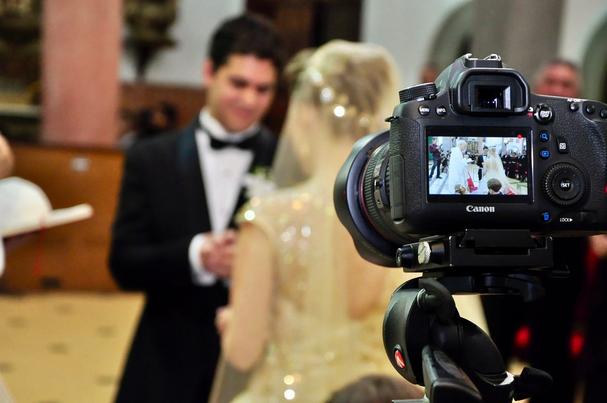 Find a Videographer Near Hartford, CT: Your Ultimate Guide | by Julian ...