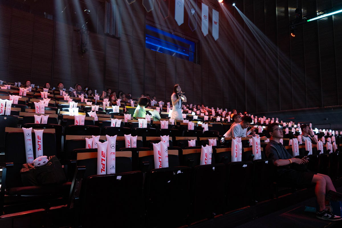 Crazy is Our Game: A Tour of LPL’s Shanghai League Arena | by Vivian ...