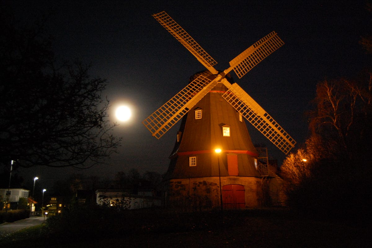 A Windmill In The Moonlight. A poem about a painter who photographs ...