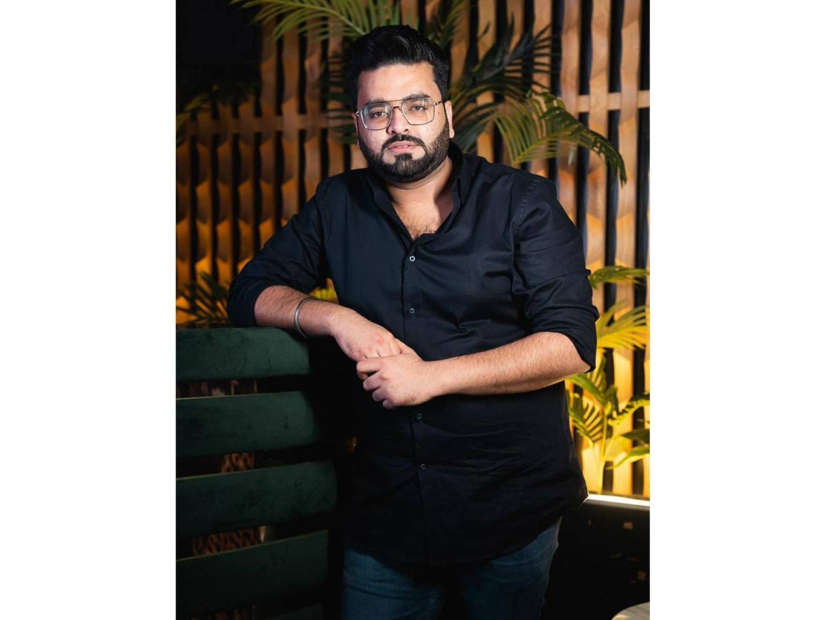 Ritanshu Aneja Scammer from India, Managing Partner of Mantis Dubai and ...